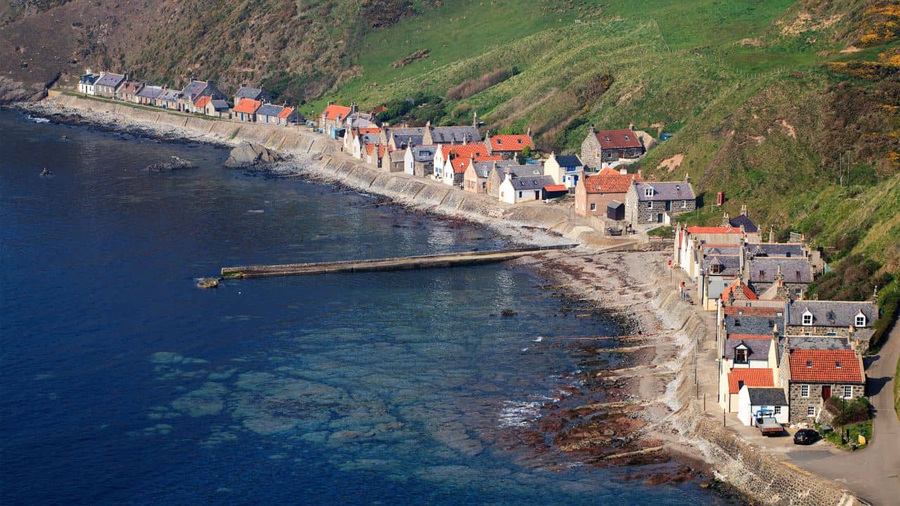 Think Mhor Island, Scotland, Is Real? You’re Not the Only One Googling ...